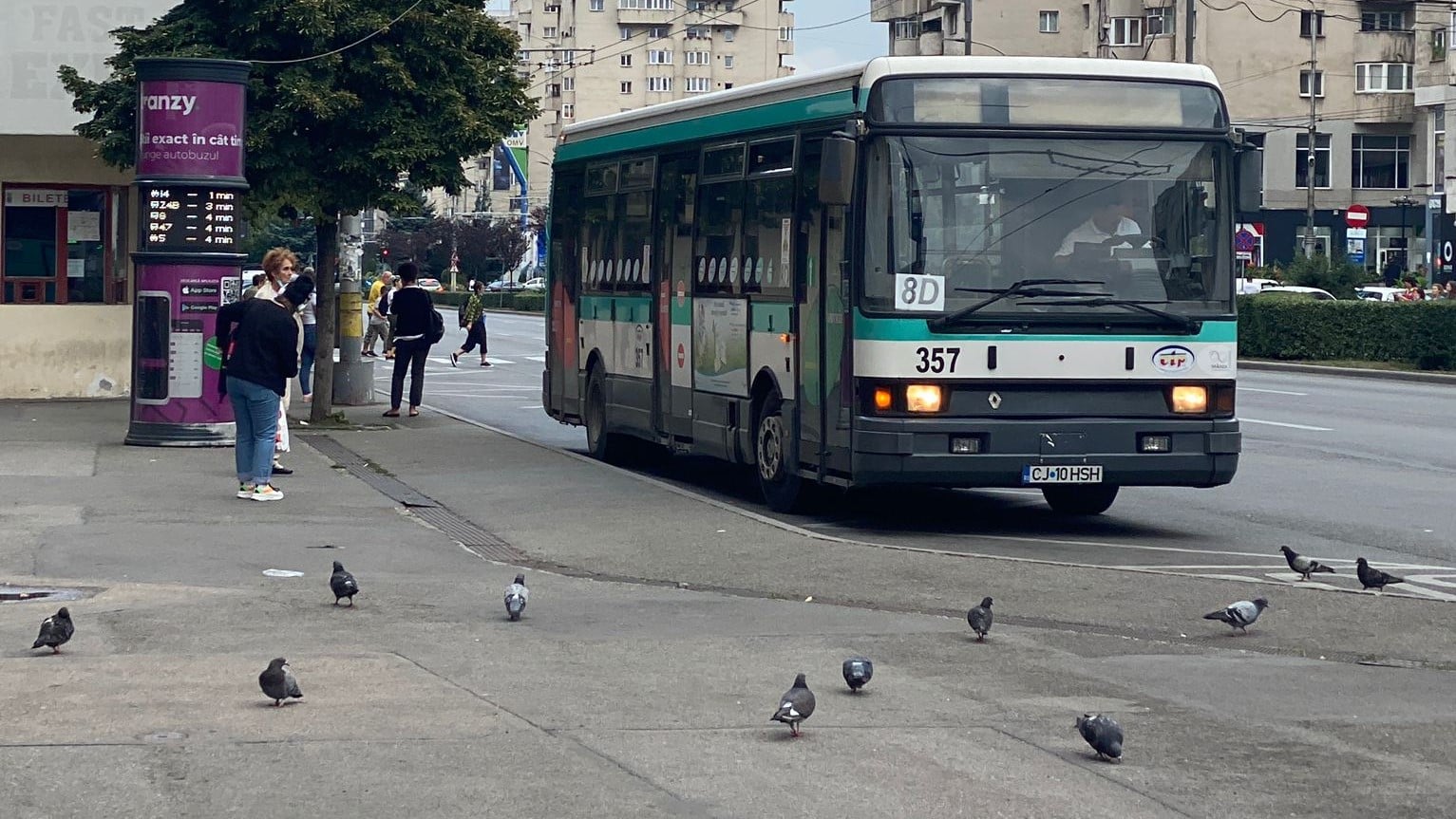 Proiect pilot. Cursă regulată de autobuz pentru locuitorii din Pata Rât ...